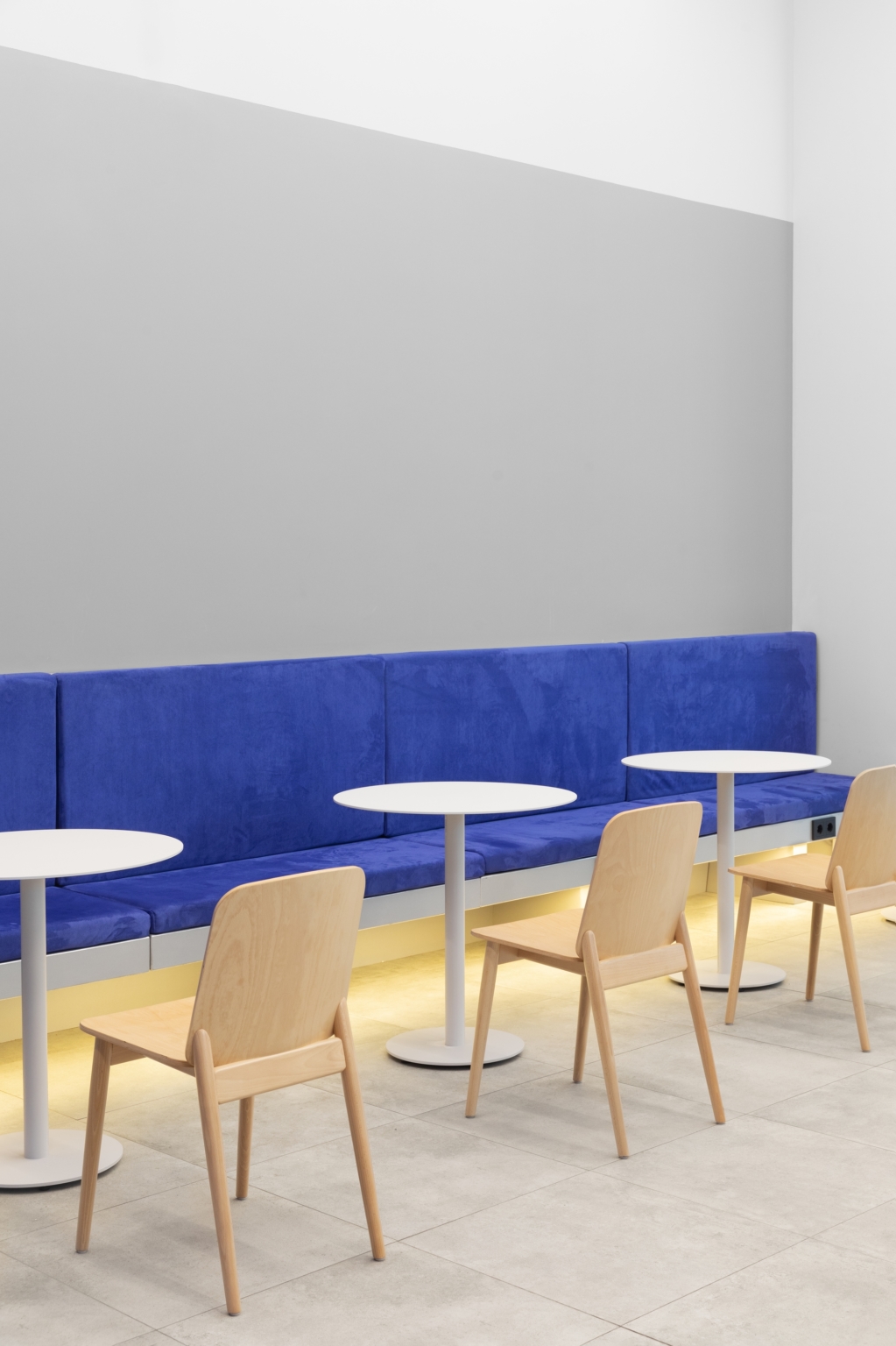 Fast Office Coworking - Moscow | Office Snapshots