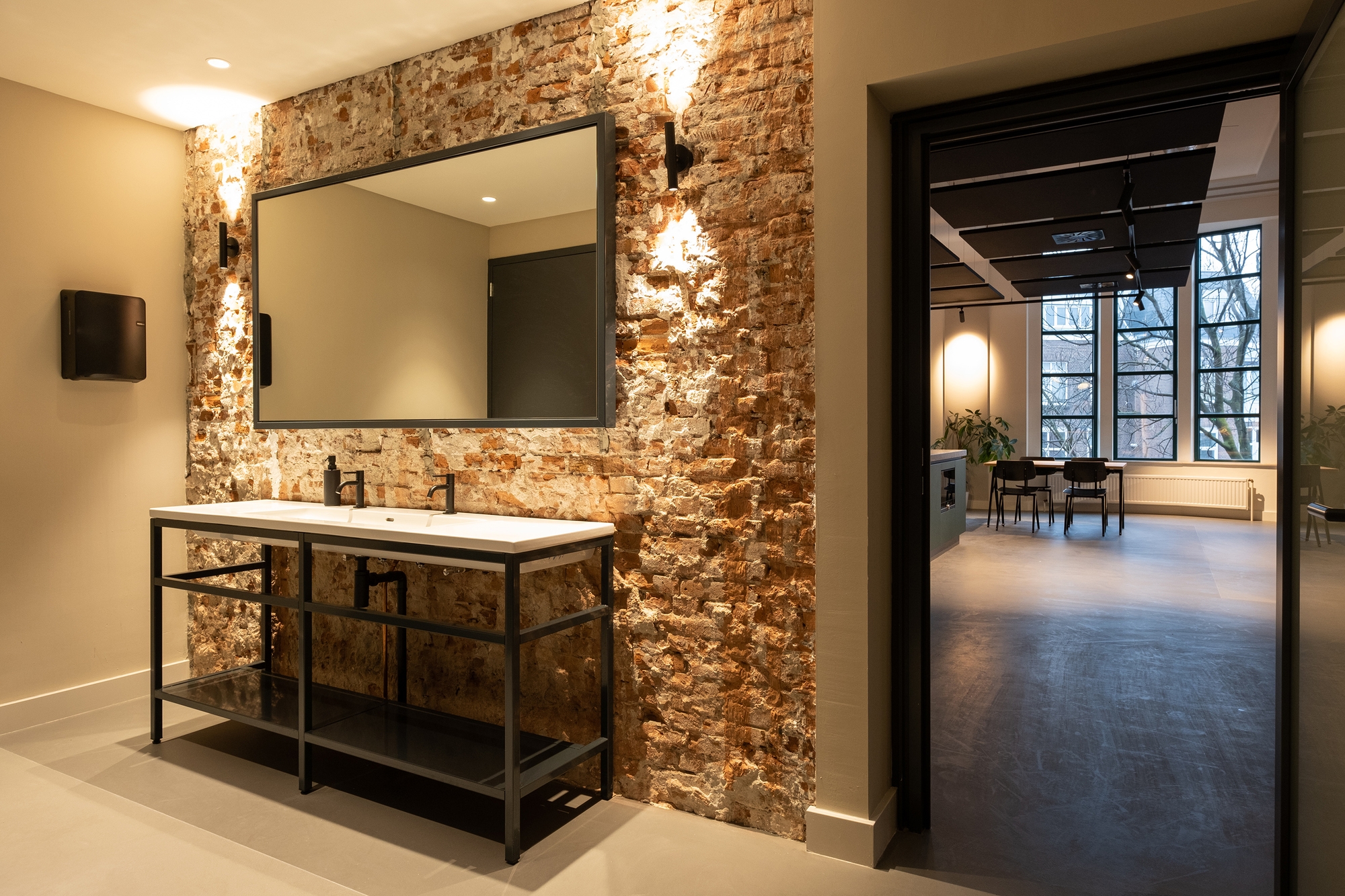 Pixelpool Offices - The Hague | Office Snapshots