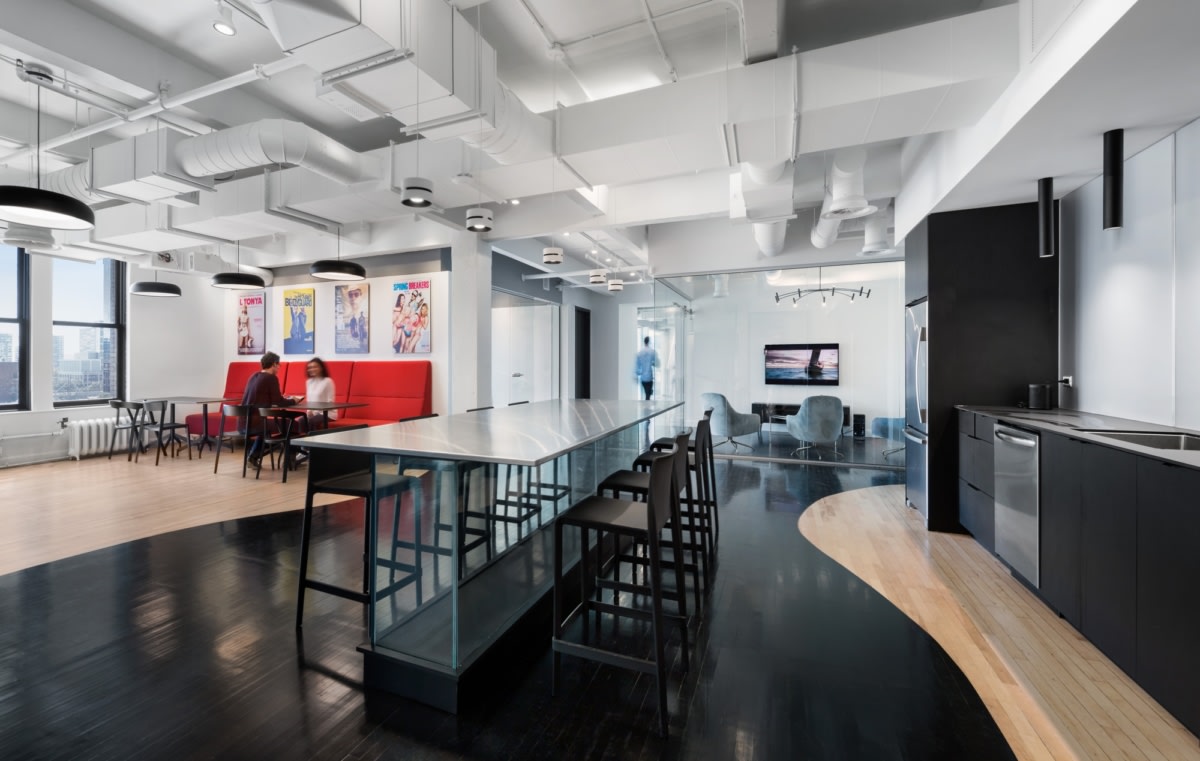 Videoville Showtime VVS Films Offices - Montreal | Office Snapshots