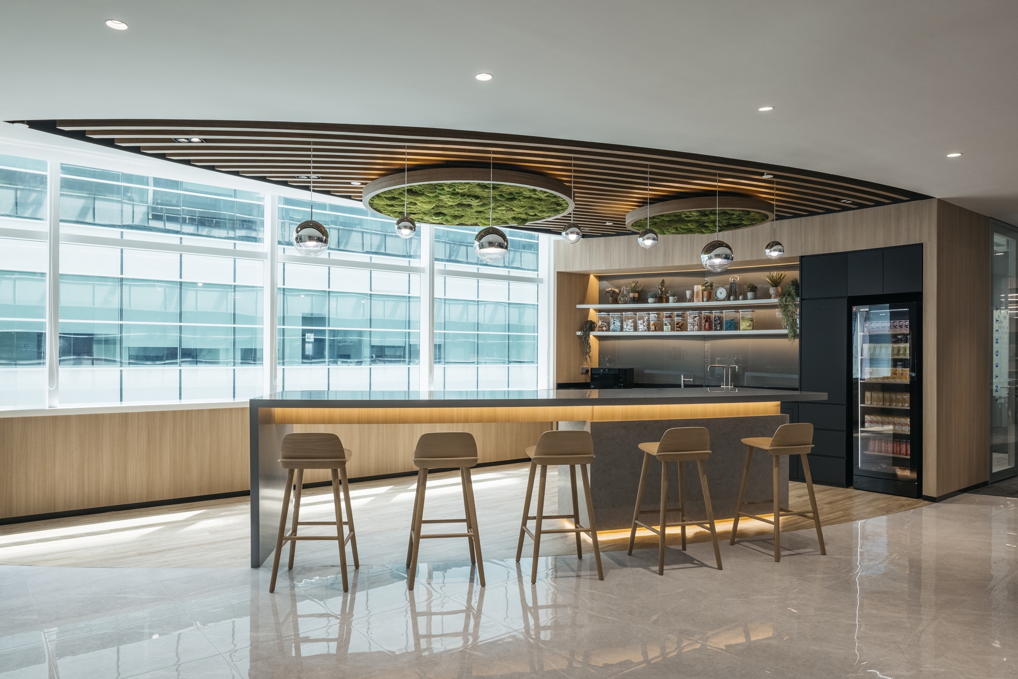 Alcon Offices - Singapore | Office Snapshots