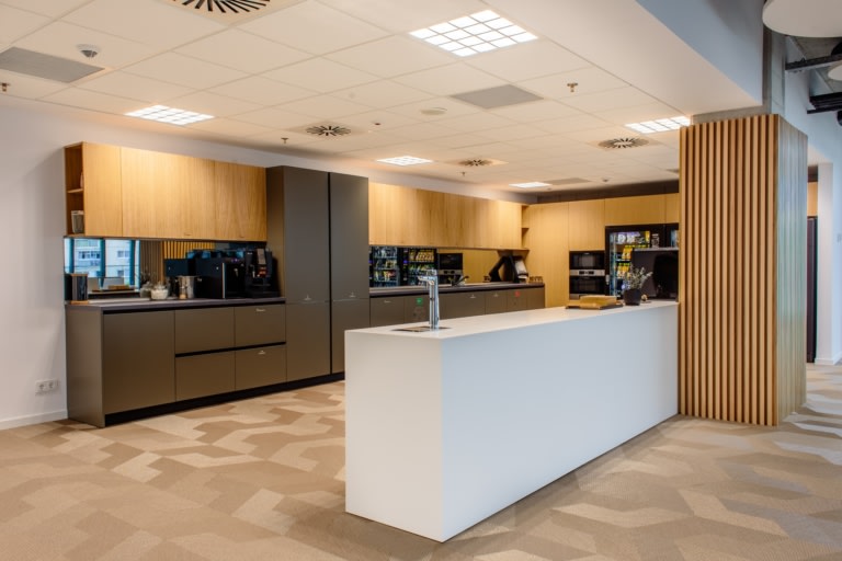 Bosch Engineering Center Offices - Cluj-Napoca | Office Snapshots