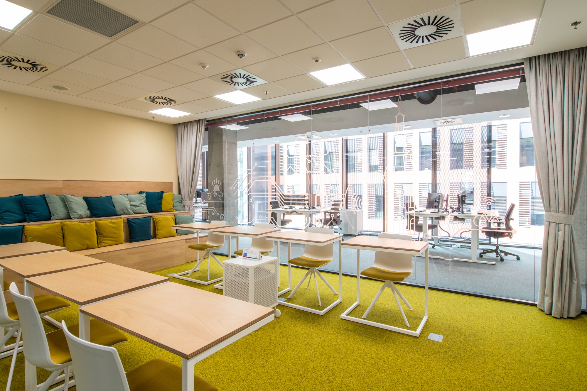 Bosch Engineering Center Offices - Cluj-Napoca | Office Snapshots