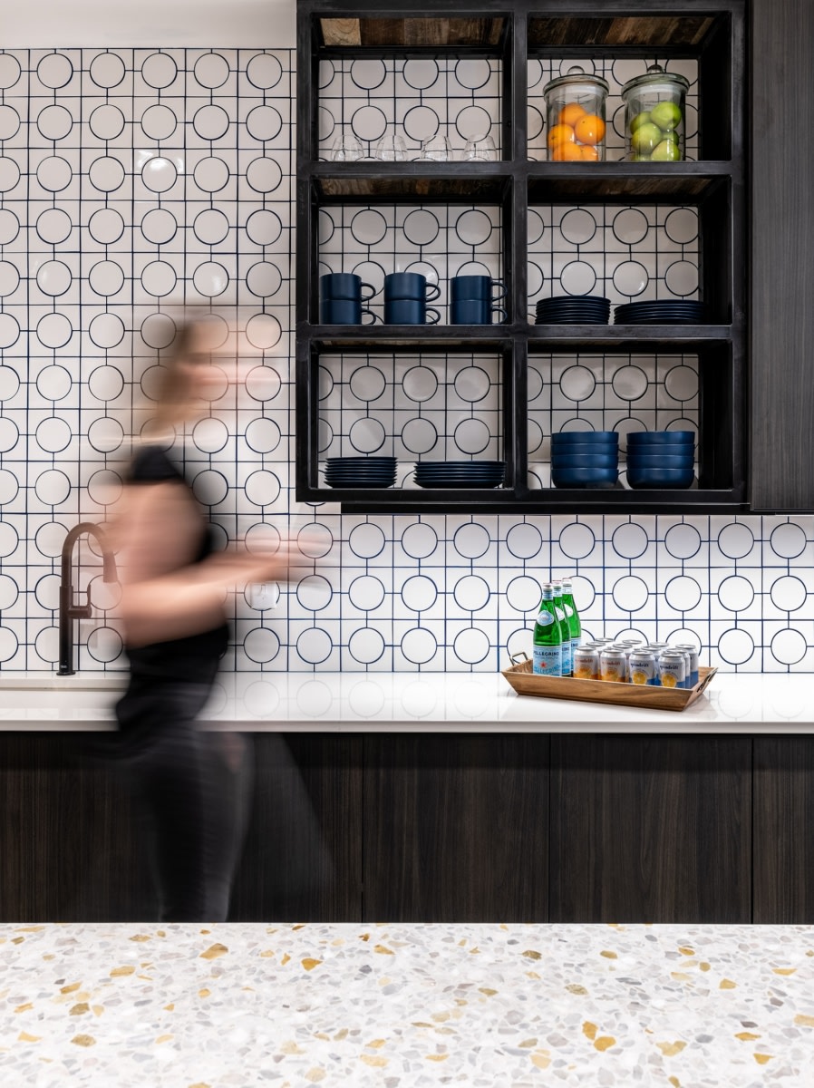 Garney Construction Offices - Kansas City | Office Snapshots