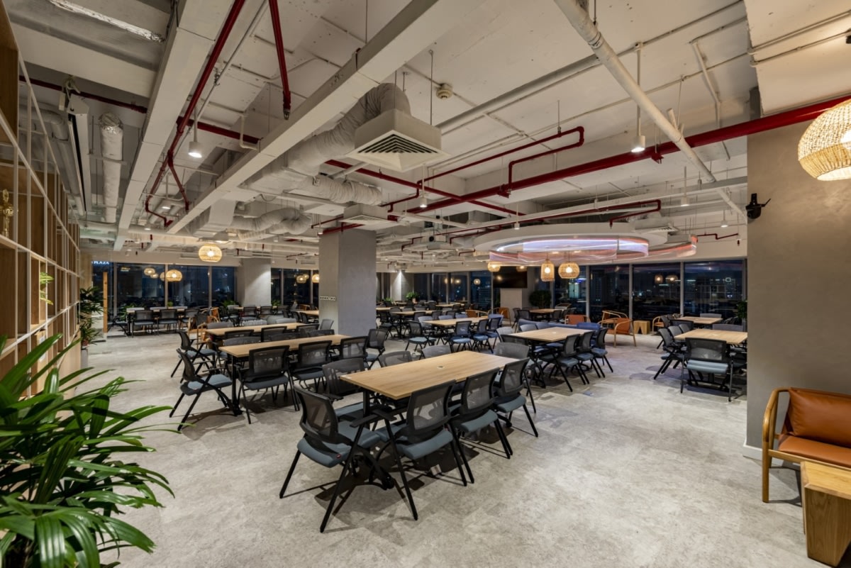 AIA Vietnam Life Insurance Offices - Ho Chi Minh City | Office Snapshots