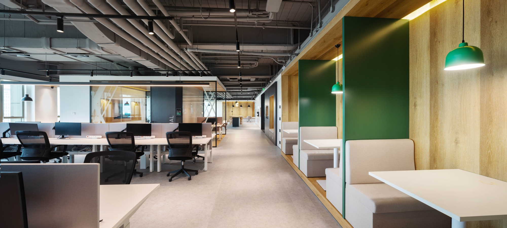 Ascential Offices - Shanghai | Office Snapshots