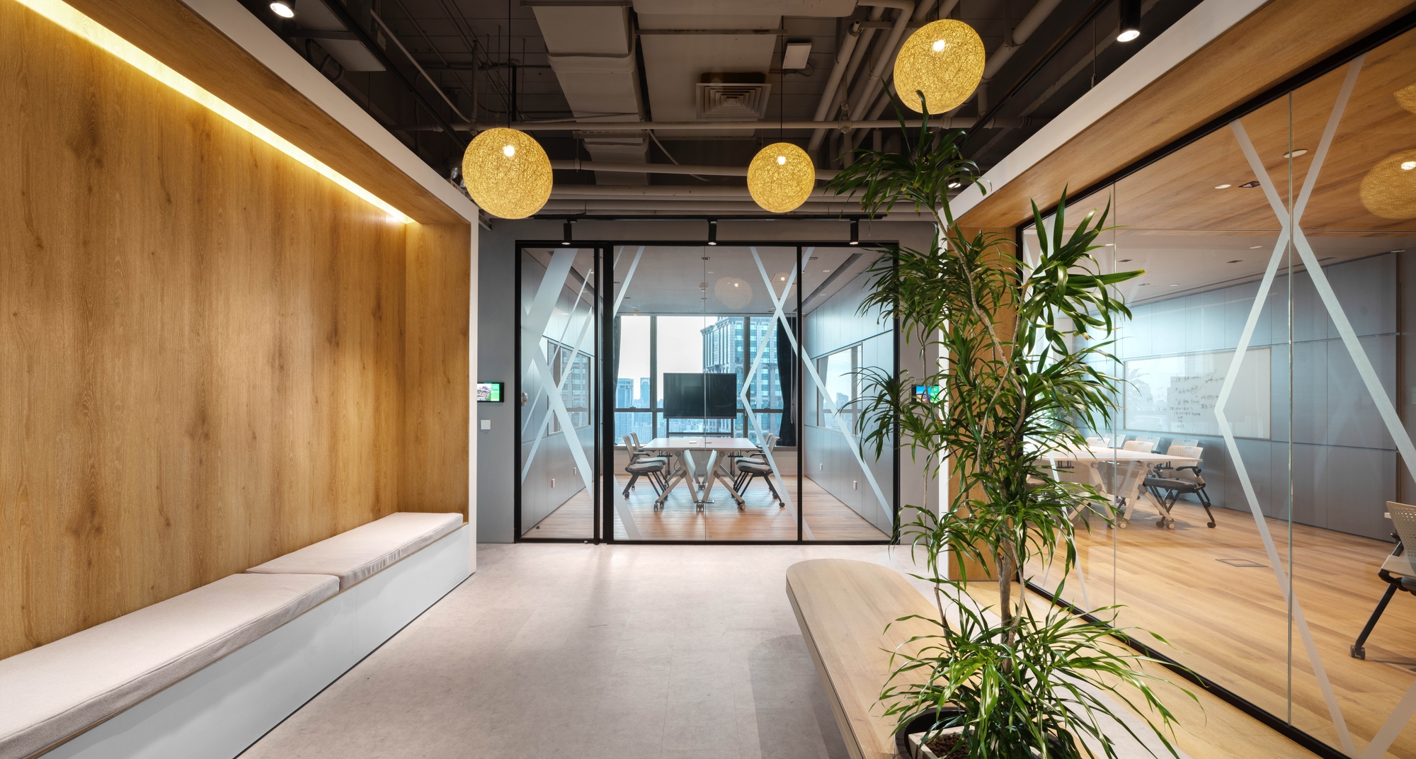 Ascential Offices - Shanghai | Office Snapshots