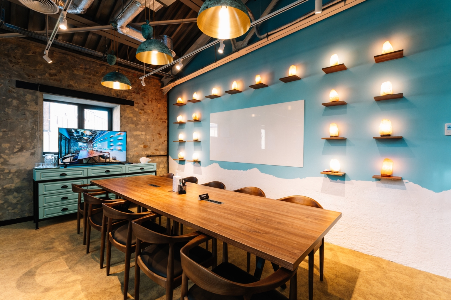 Creative State of Arsenal Flexible Offices - Kyiv | Office Snapshots