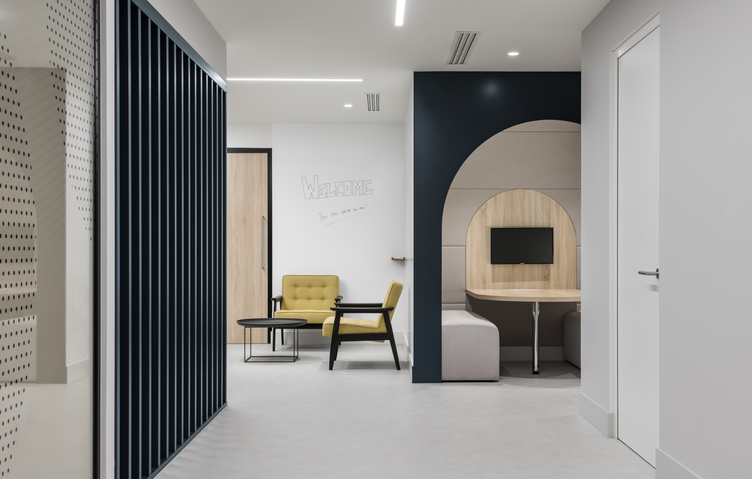 Crowe UK Offices - London | Office Snapshots