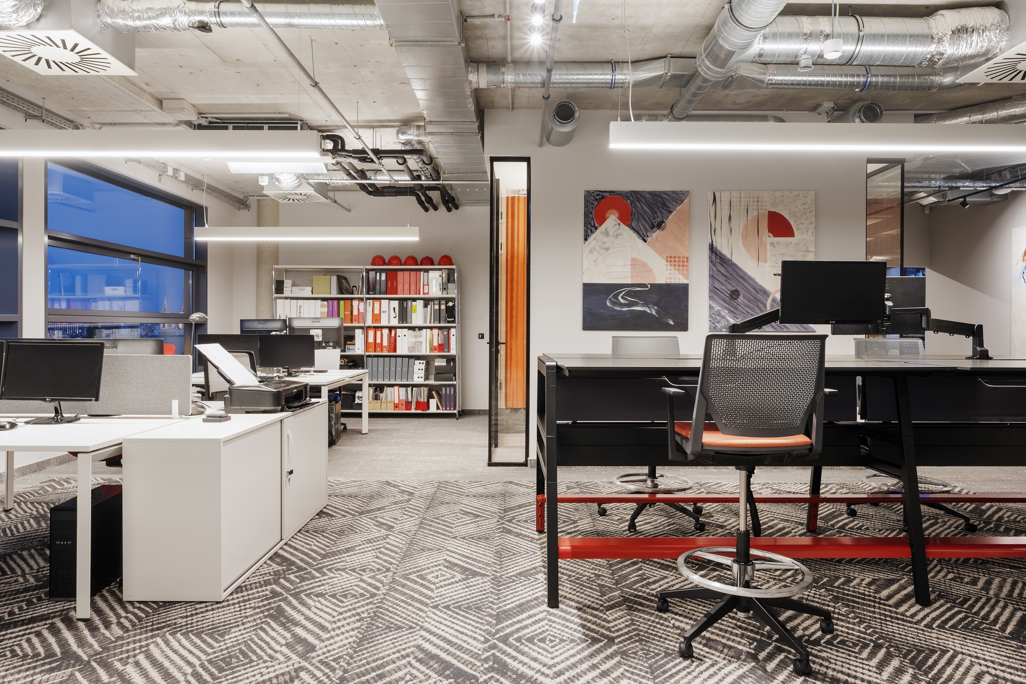 MadiLancos Studio Offices - Budapest | Office Snapshots