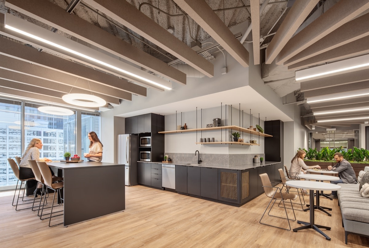 200 West Madison Spec Suites - Chicago | Office Snapshots