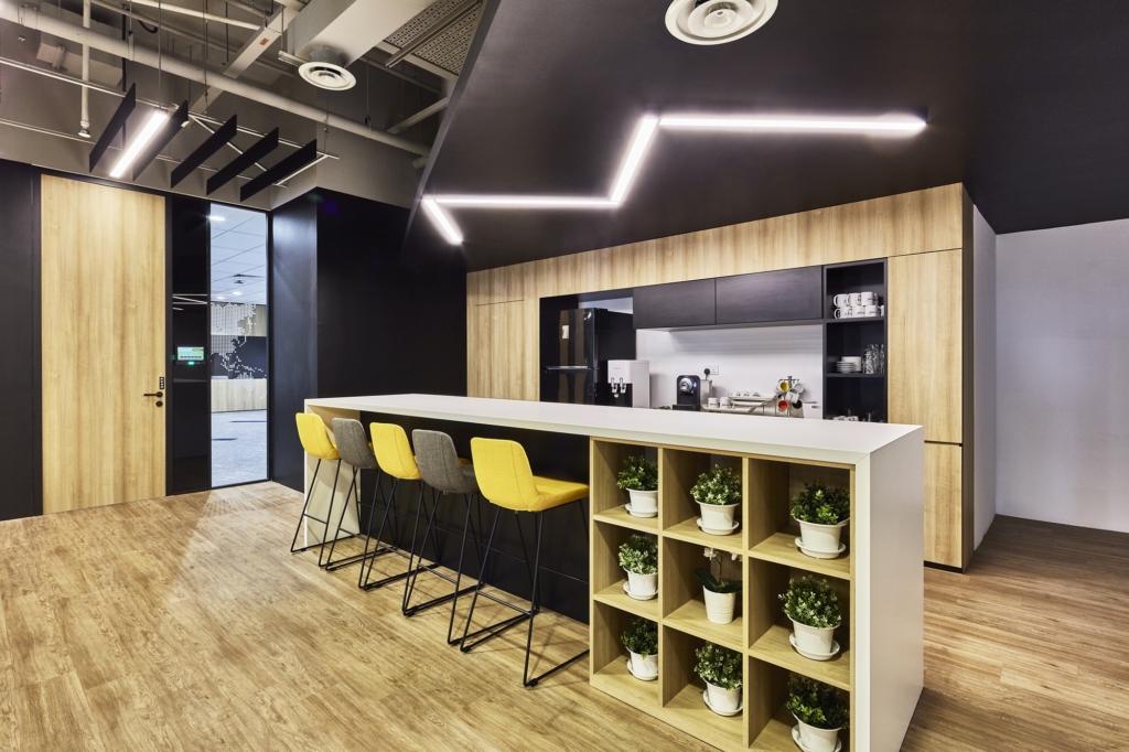 Bolloré Logistics Offices - Singapore | Office Snapshots