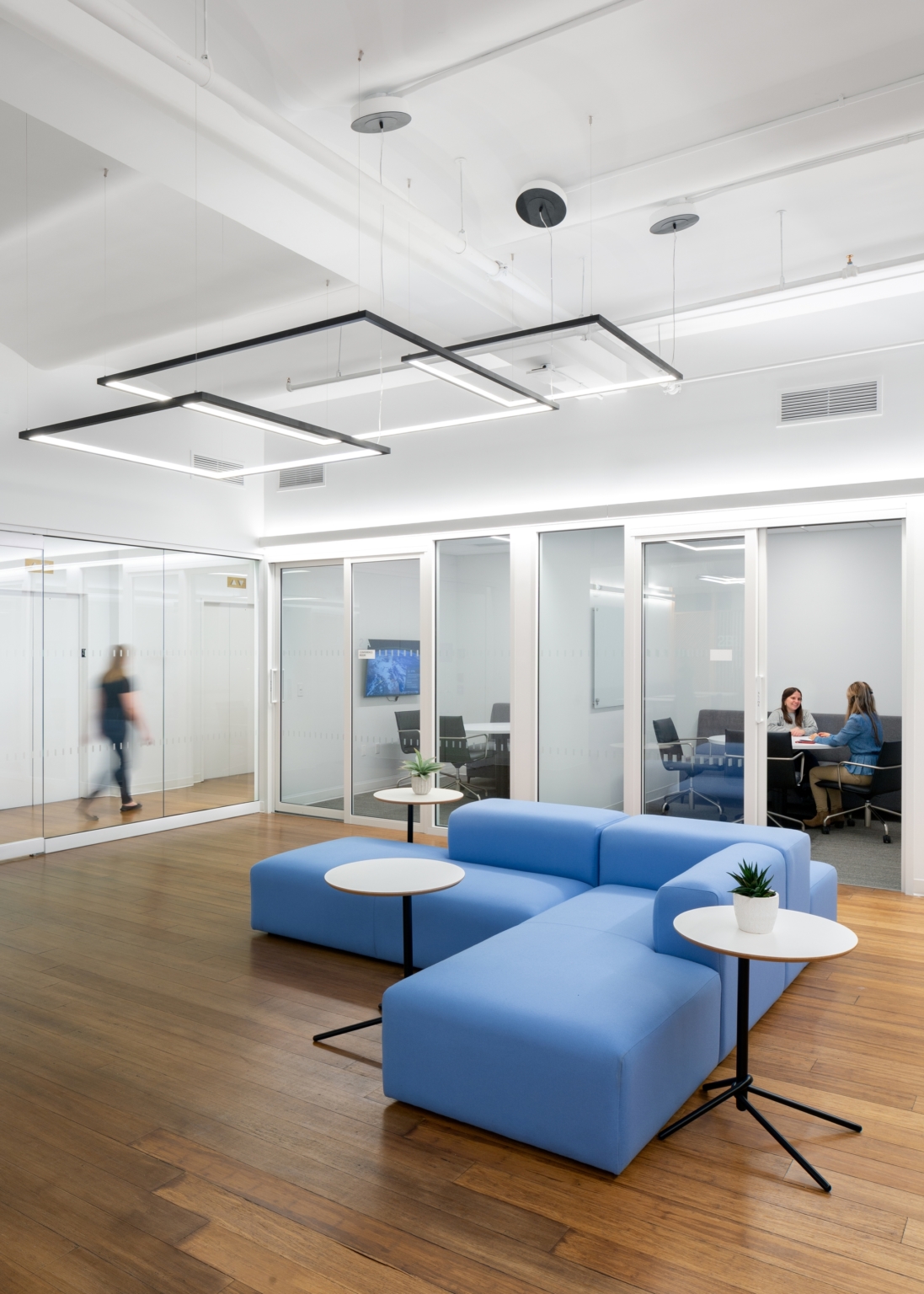 Compass Offices - New York City | Office Snapshots