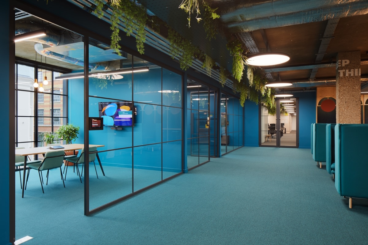 MVF Global Offices - London | Office Snapshots