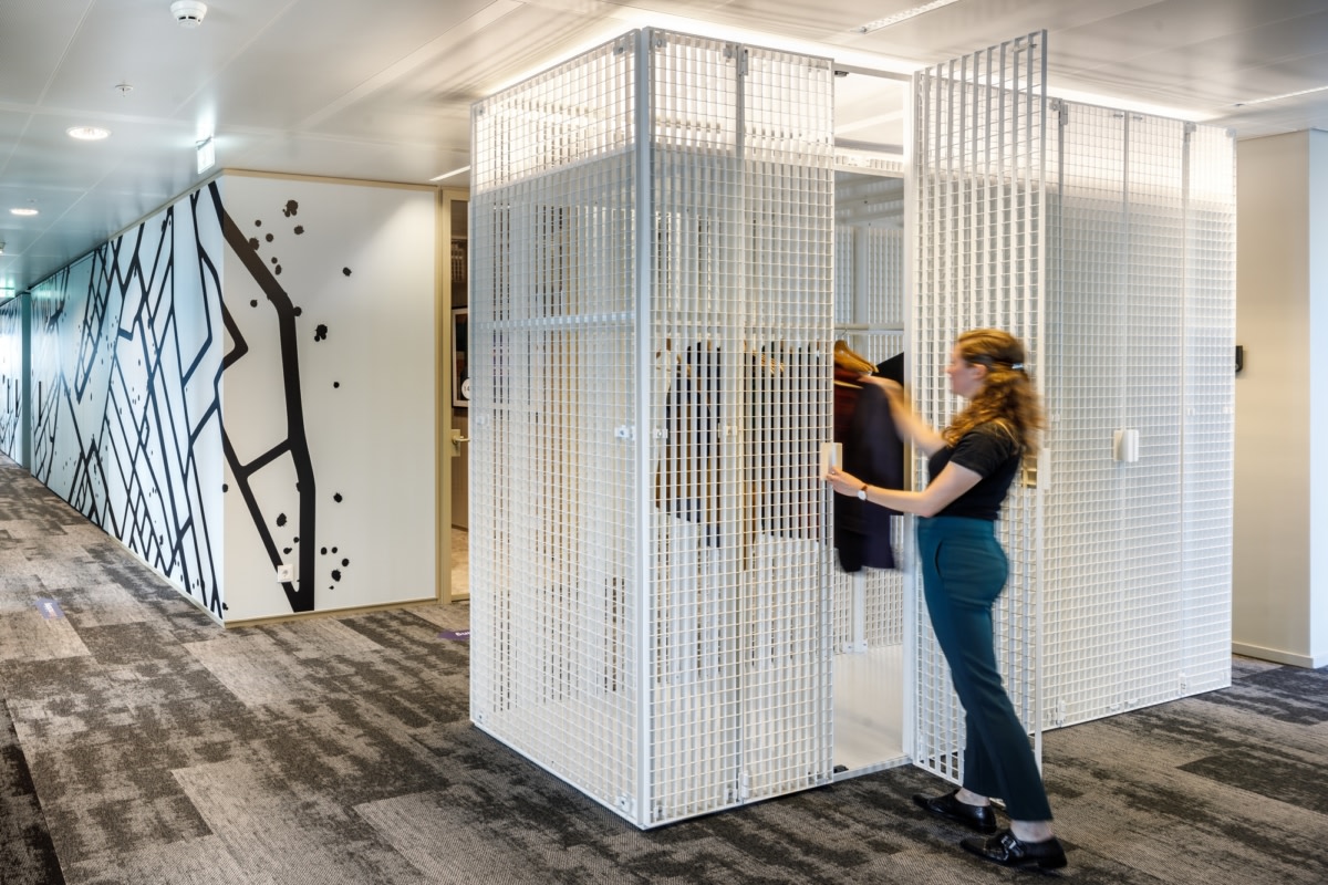 Rabobank Regional Headquarters - Rotterdam | Office Snapshots