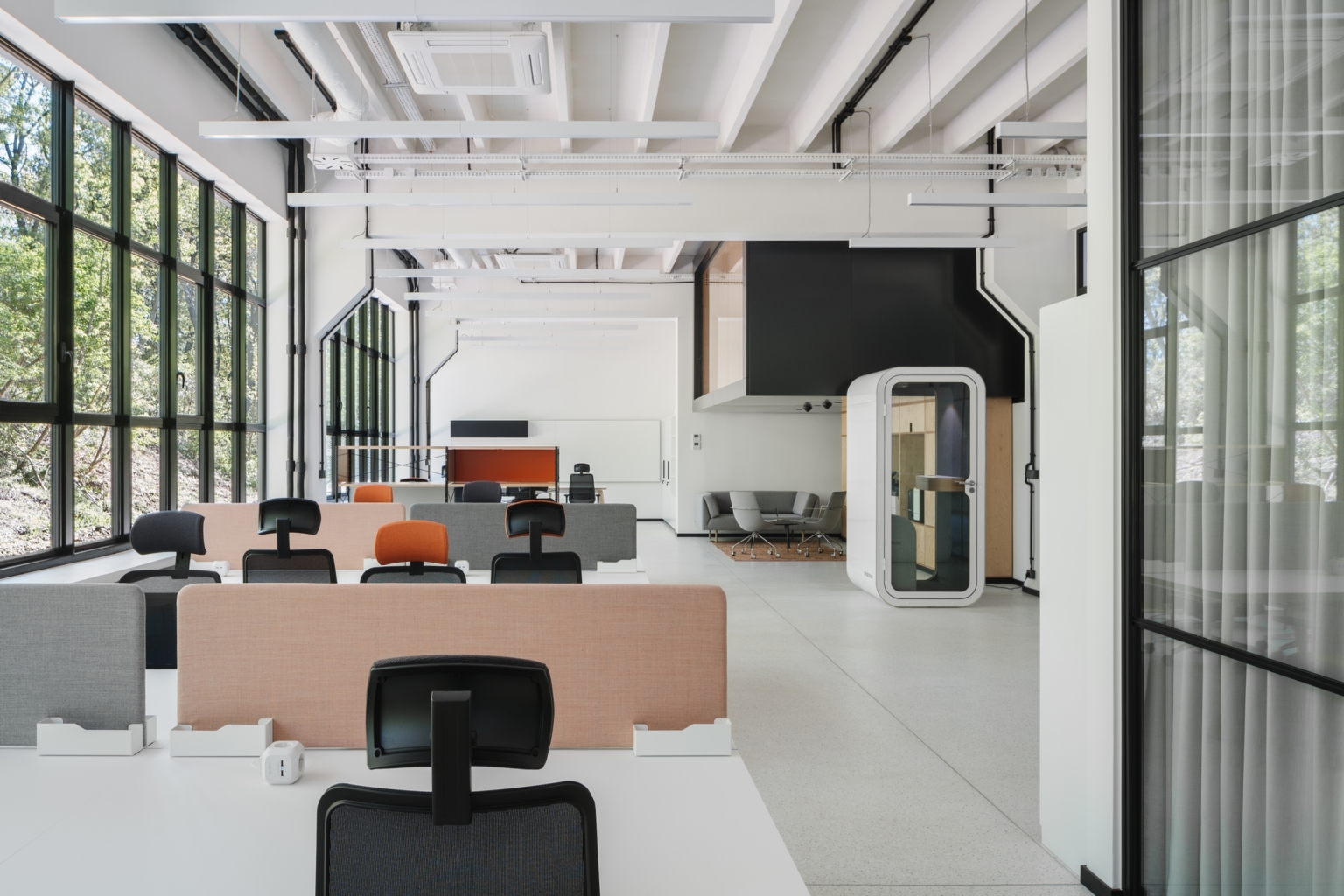 Red Bull Offices - Warsaw | Office Snapshots