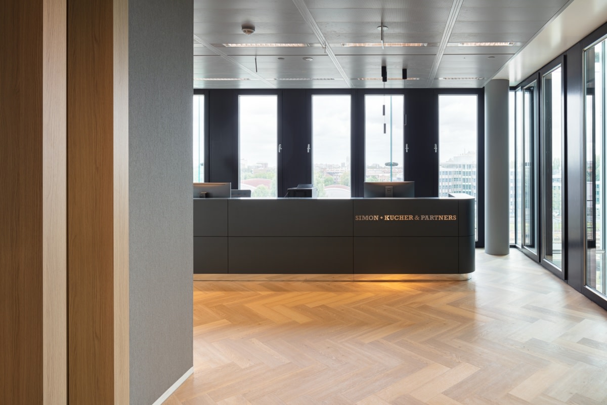 Simon-Kucher & Partners Offices – Amsterdam – INDesign Marketing Services