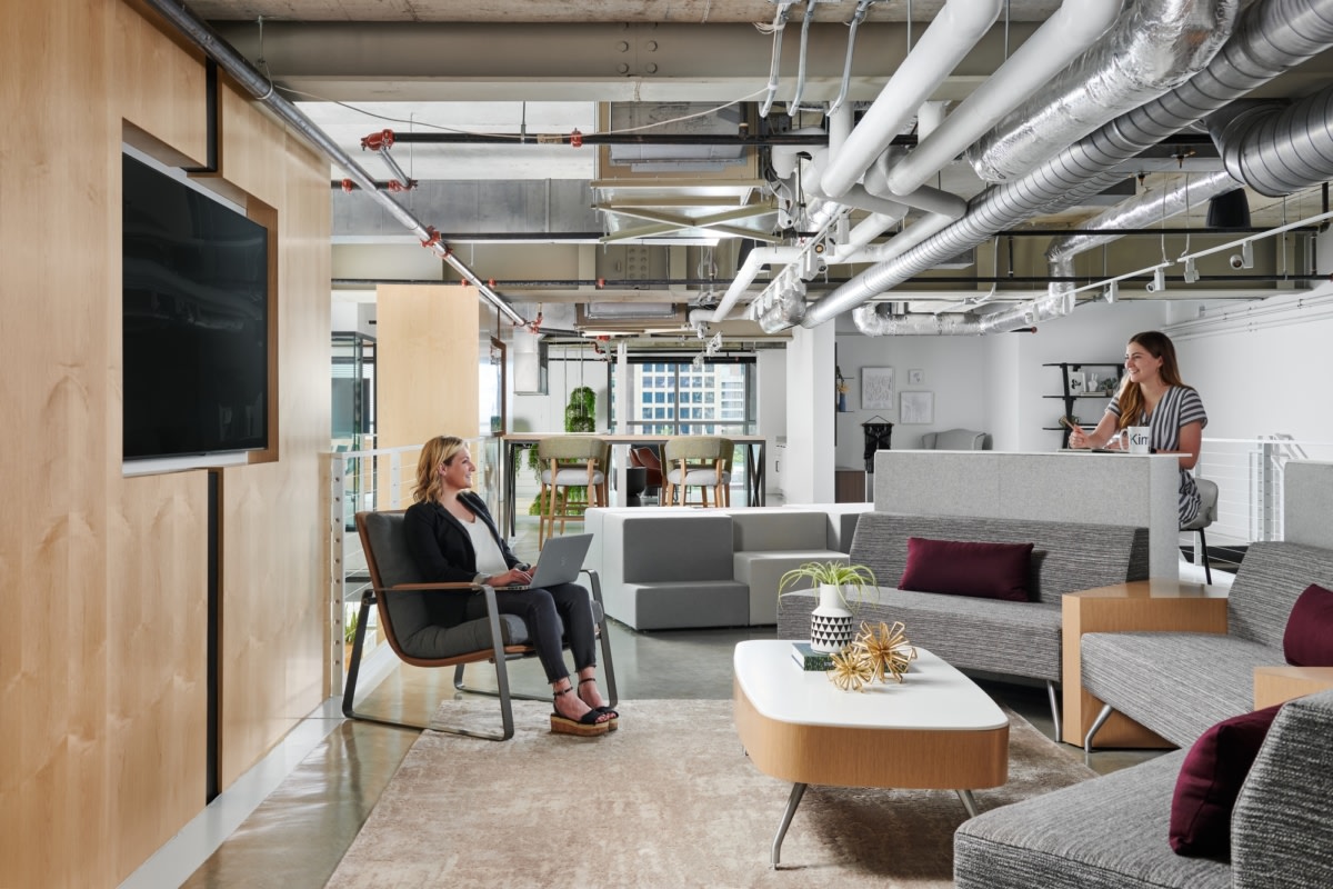 Kimball Offices and Showroom - Dallas | Office Snapshots