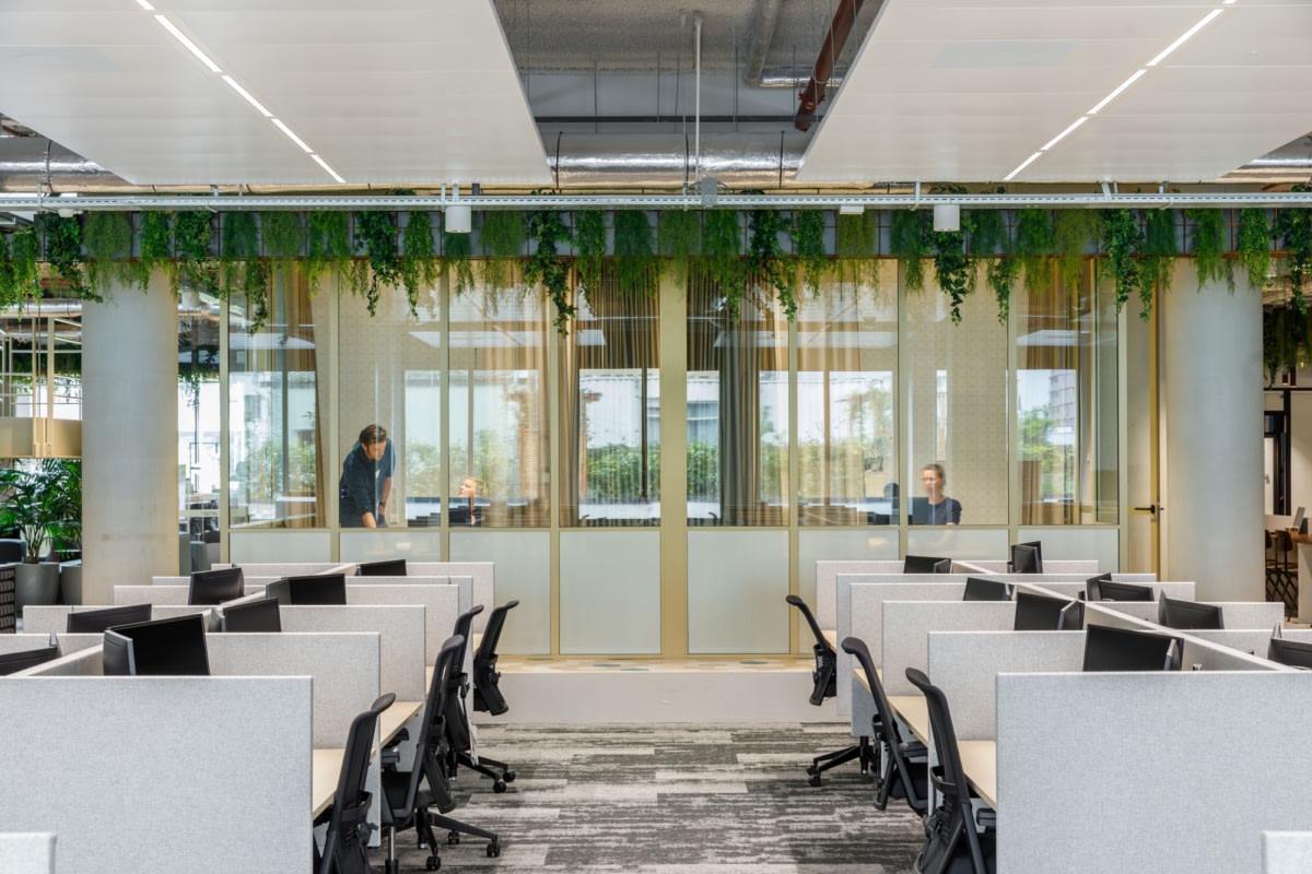 Rabobank Customer Service Centre - Rotterdam | Office Snapshots
