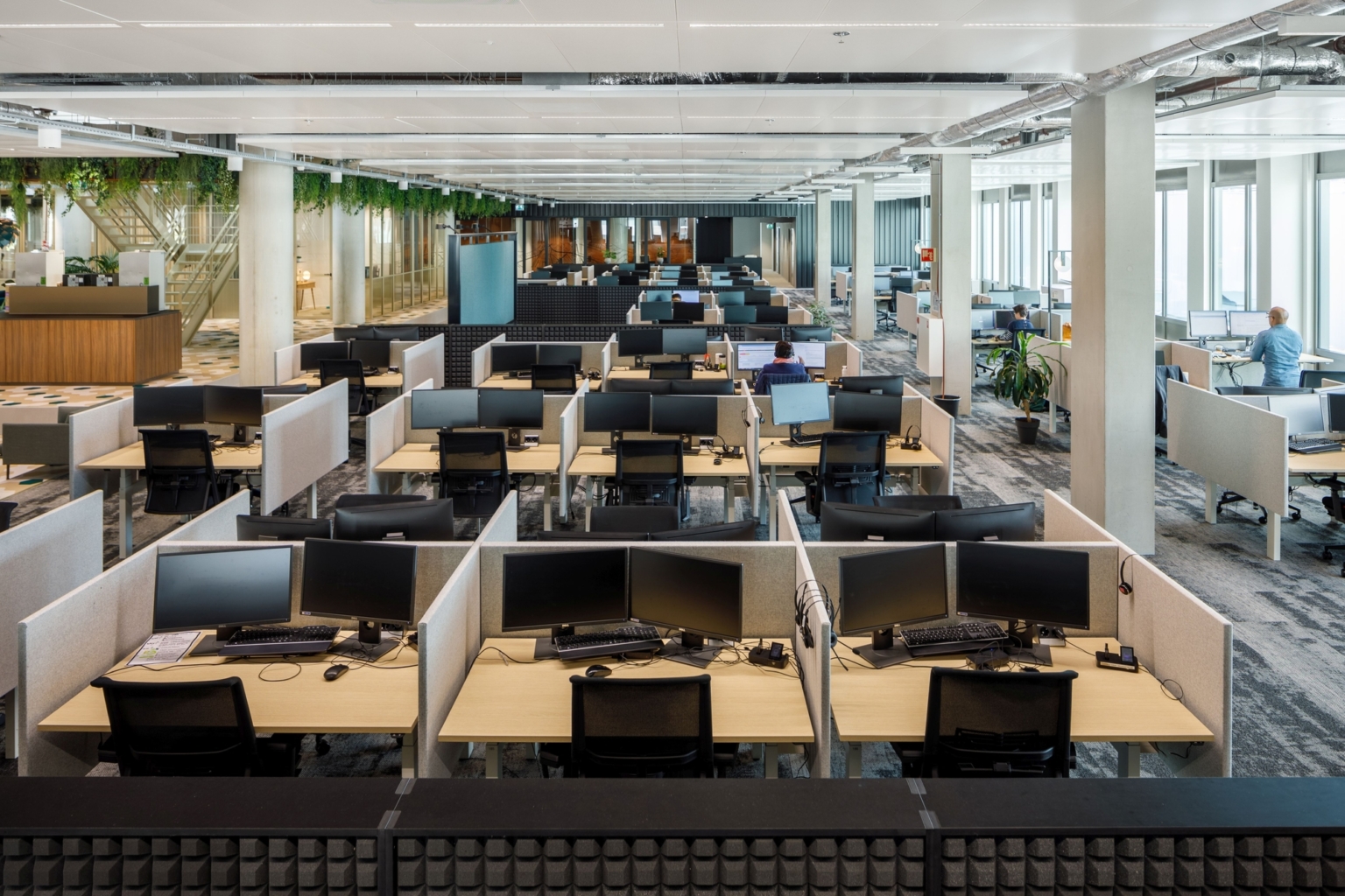 Rabobank Customer Service Centre - Rotterdam | Office Snapshots