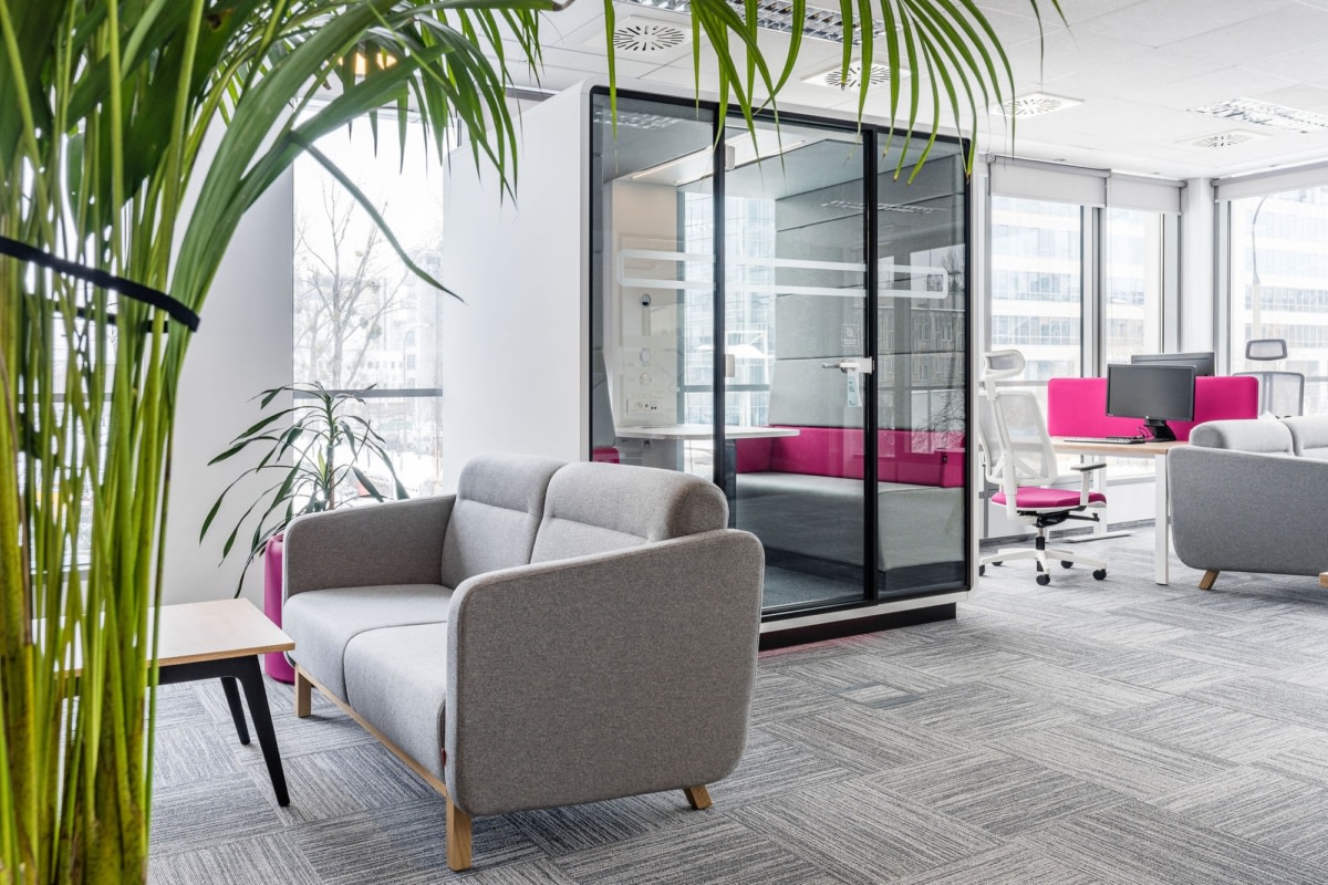 T-Mobile Offices - Warsaw | Office Snapshots