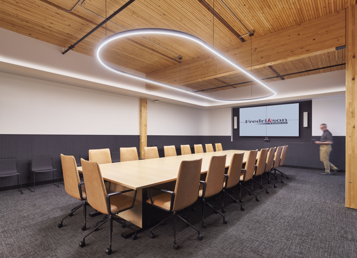 Fredrikson & Byron Offices - Des Moines | Office Snapshots