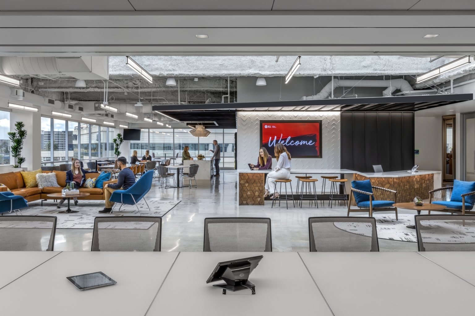 JLL Offices - Irvine | Office Snapshots