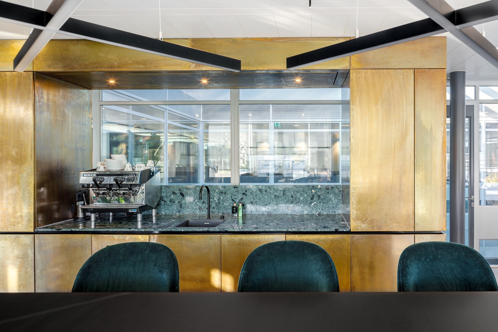 Parcom Capital Offices - Amsterdam | Office Snapshots