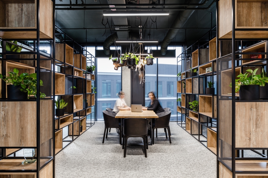 SYZYGY and Ars Thanea Offices - Warsaw | Office Snapshots