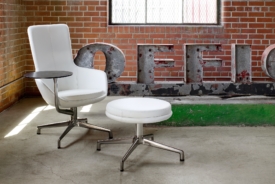 Keilhauer Juxta Lounge | Office Snapshots