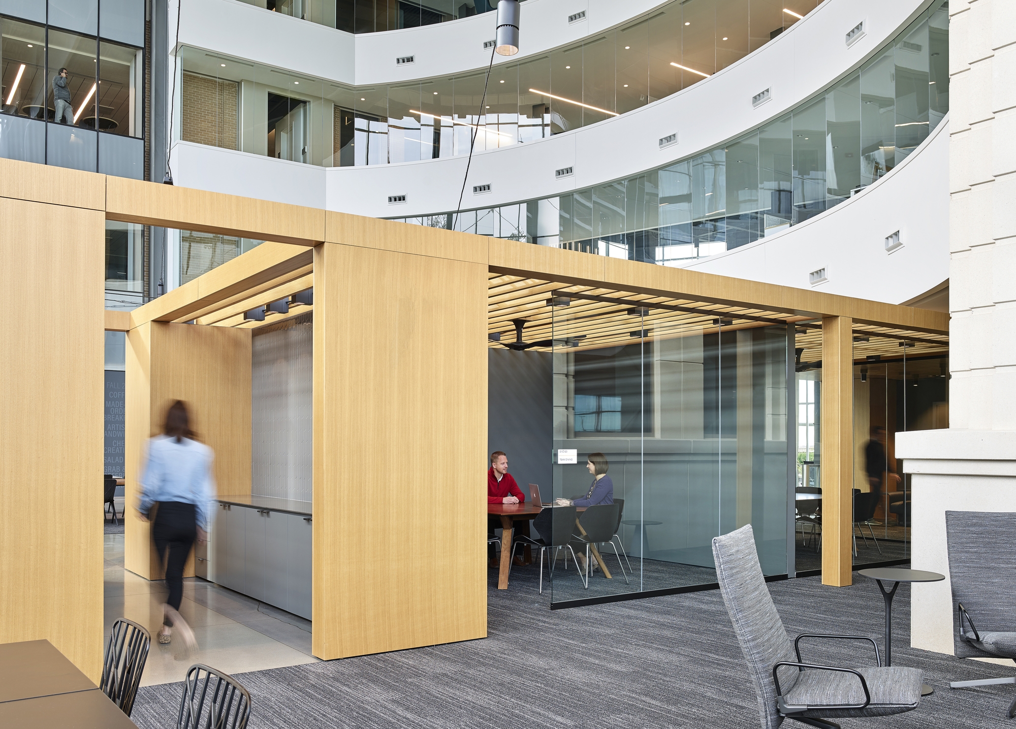 Kiewit Regional Headquarters - Lenexa | Office Snapshots