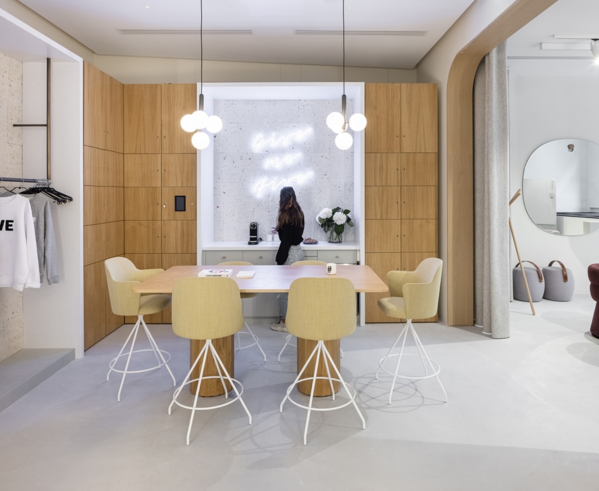 Moore Design Offices - Paris | Office Snapshots