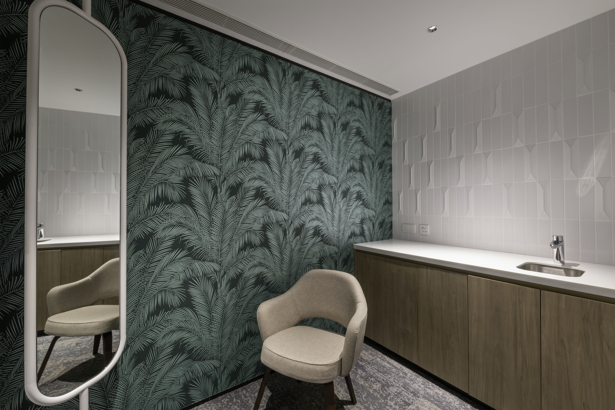 China Everbright Bank Offices - Hong Kong | Office Snapshots