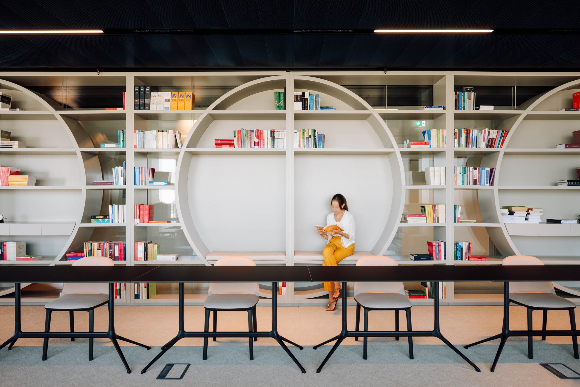 PLMJ Offices - Porto | Office Snapshots