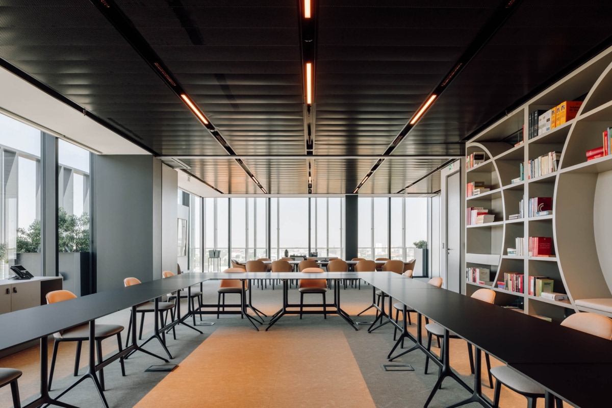 PLMJ Offices - Porto | Office Snapshots