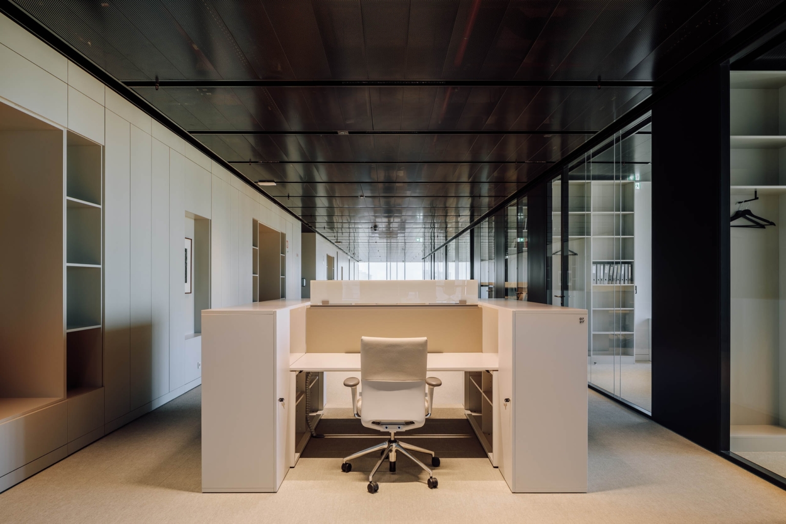 PLMJ Offices - Porto | Office Snapshots
