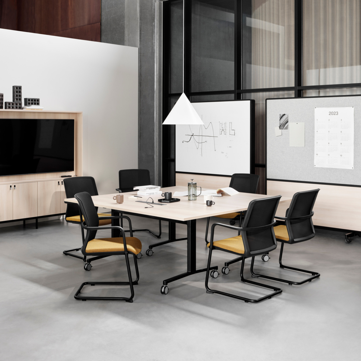 Senator Adapt Wall | Office Snapshots