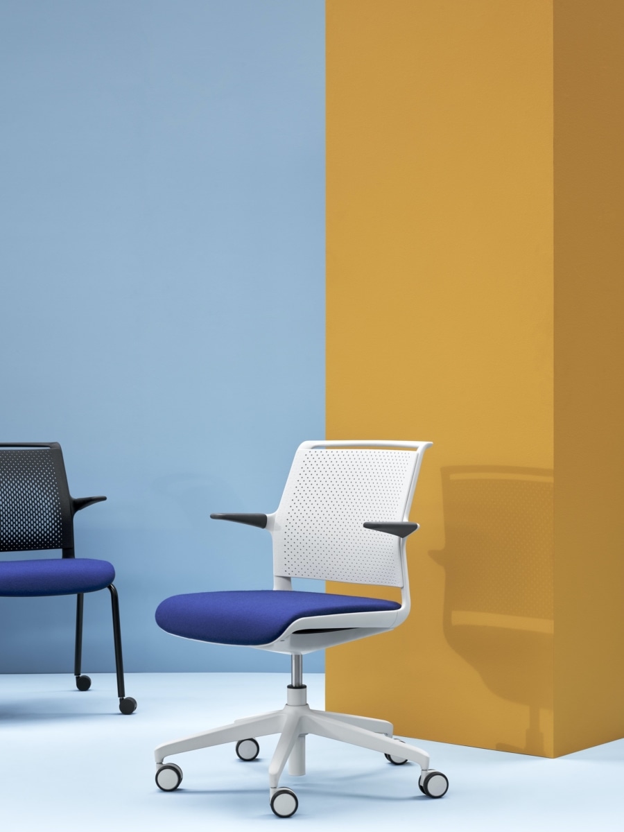 Senator Ad-Lib | Office Snapshots