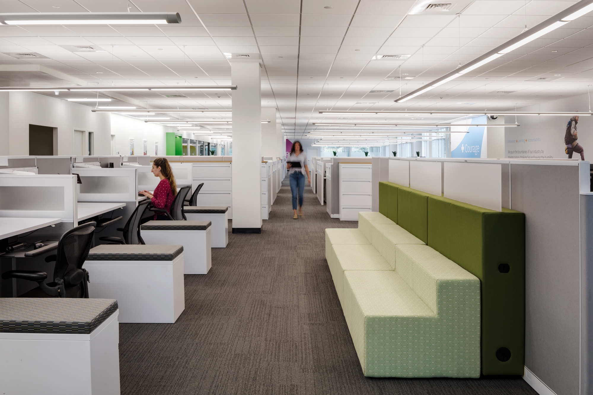 Global Medical Technology Company Offices - Andover | Office Snapshots
