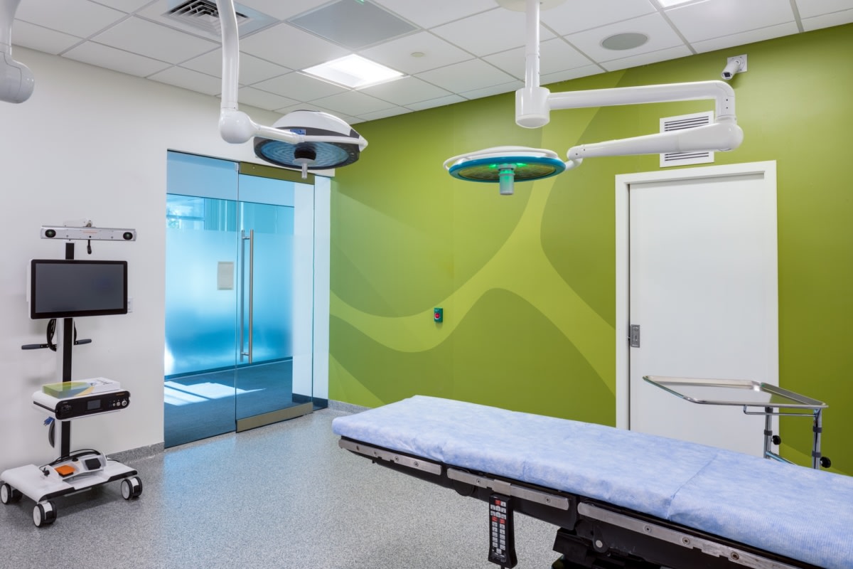 Global Medical Technology Company Offices - Andover | Office Snapshots