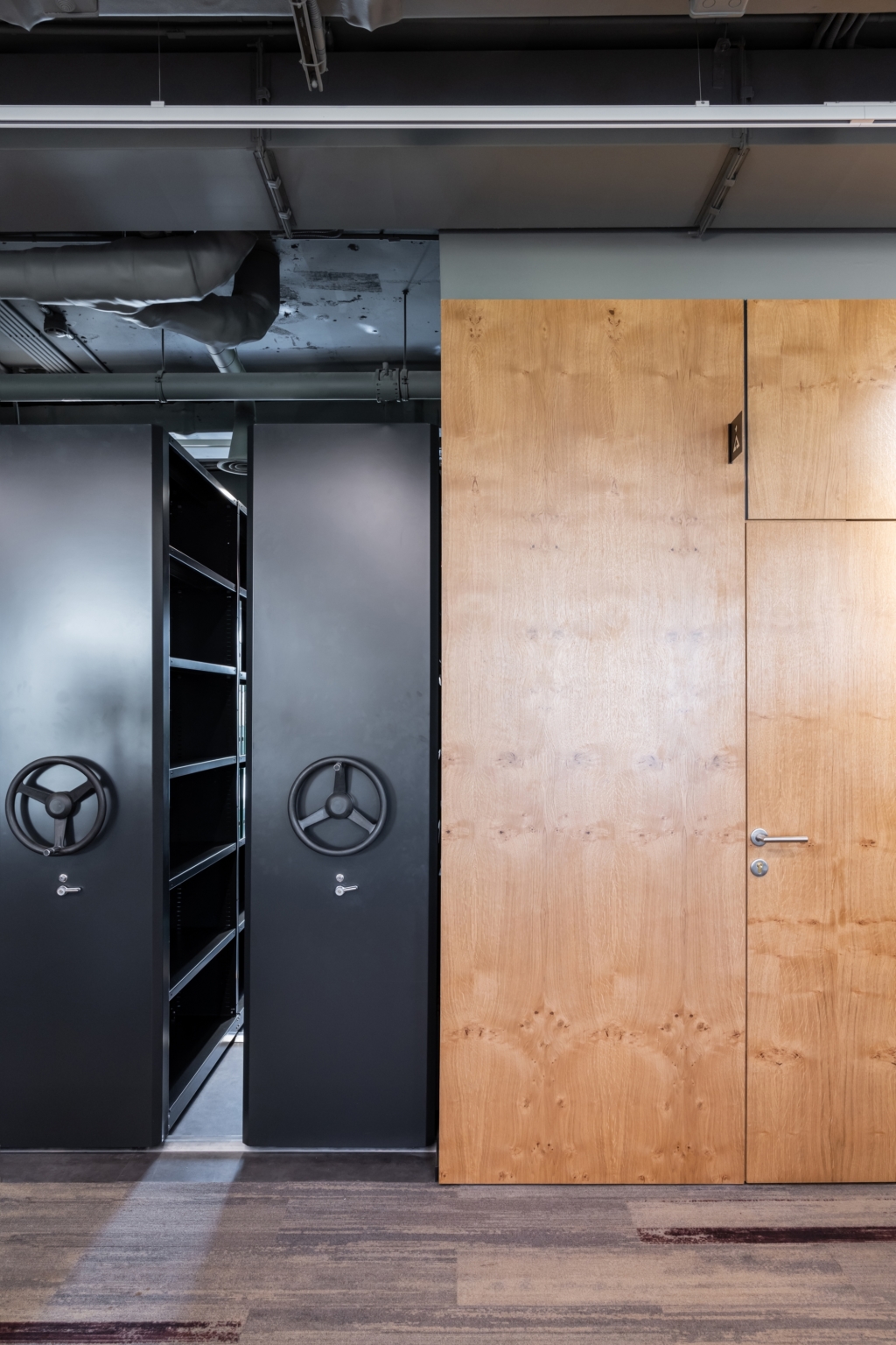 PRIDEX Multispace Spec Suite - Moscow | Office Snapshots