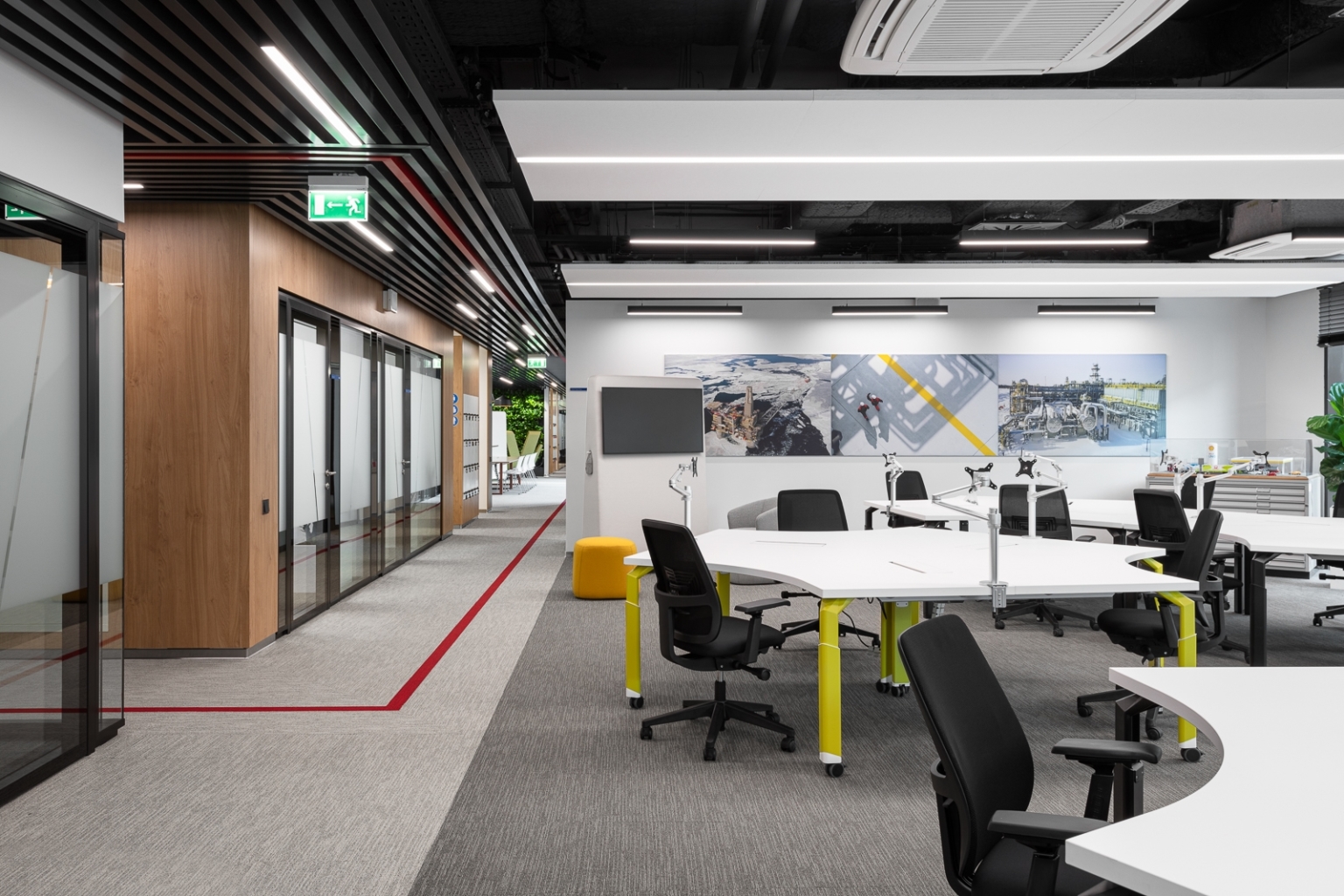 Shell Offices - Moscow | Office Snapshots