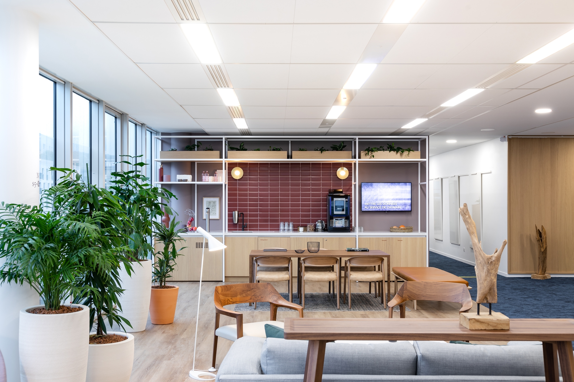 Roche Laboratories French Headquarters - Paris | Office Snapshots
