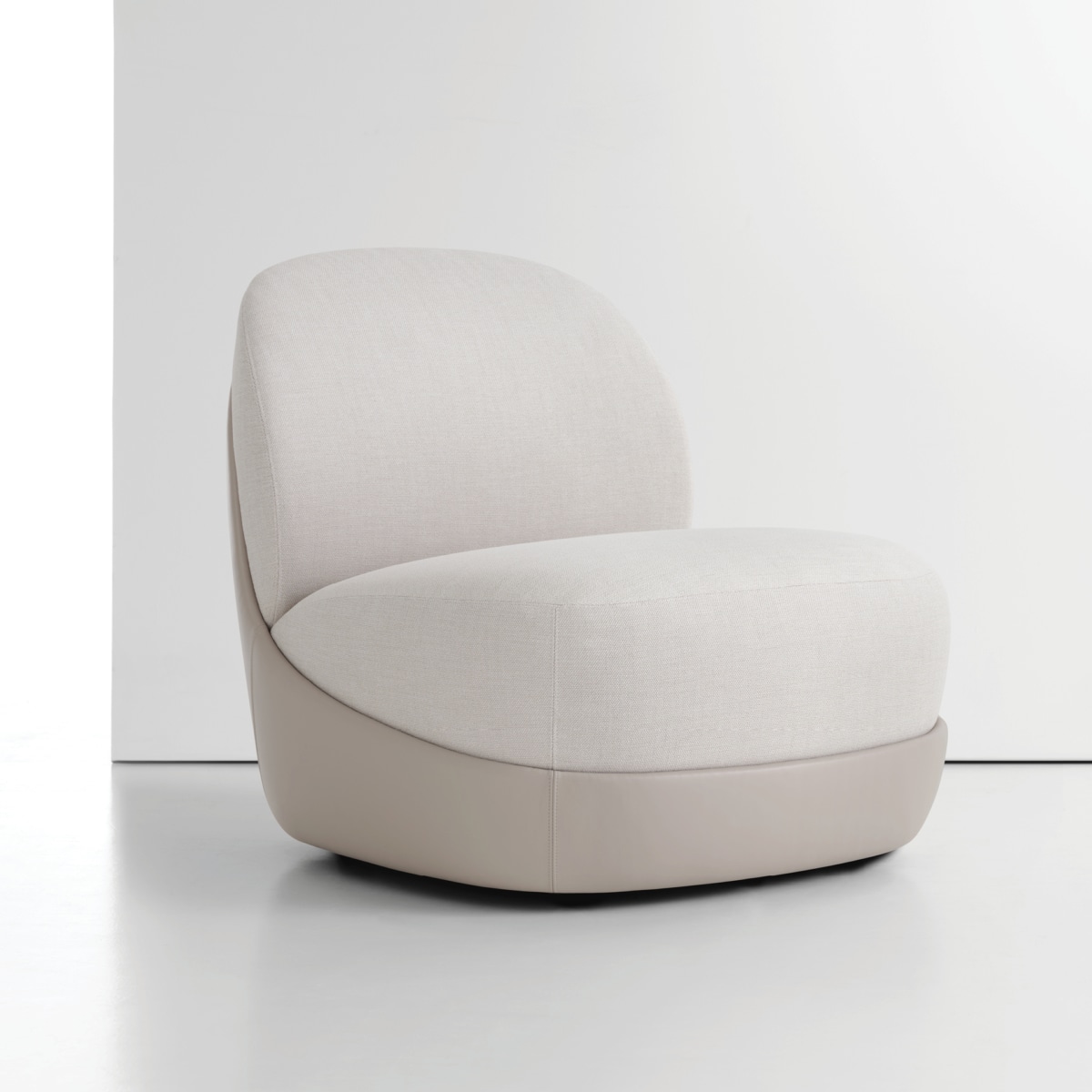 Bernhardt Design Automatic | Office Snapshots