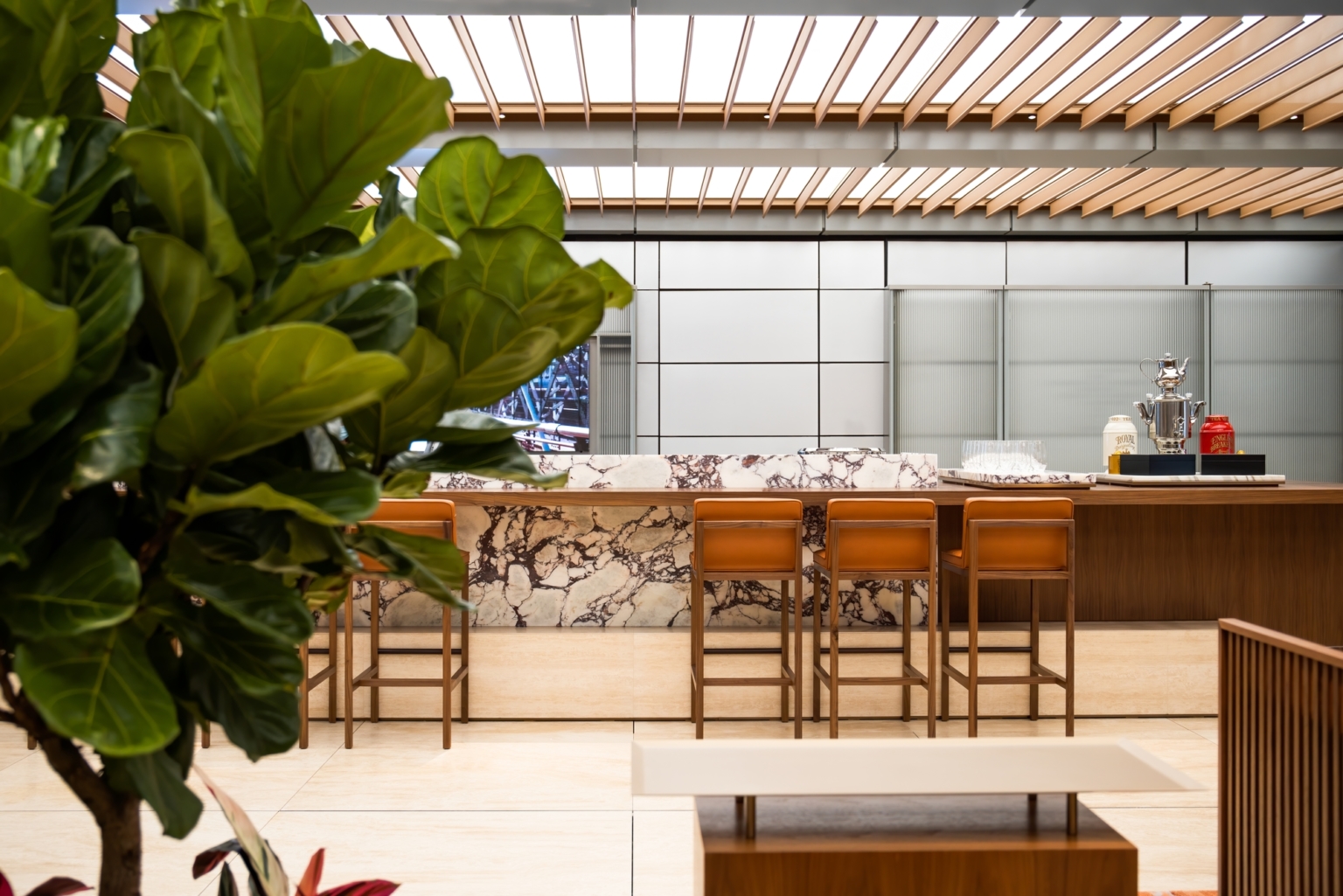 HSBC Offices - Hong Kong | Office Snapshots