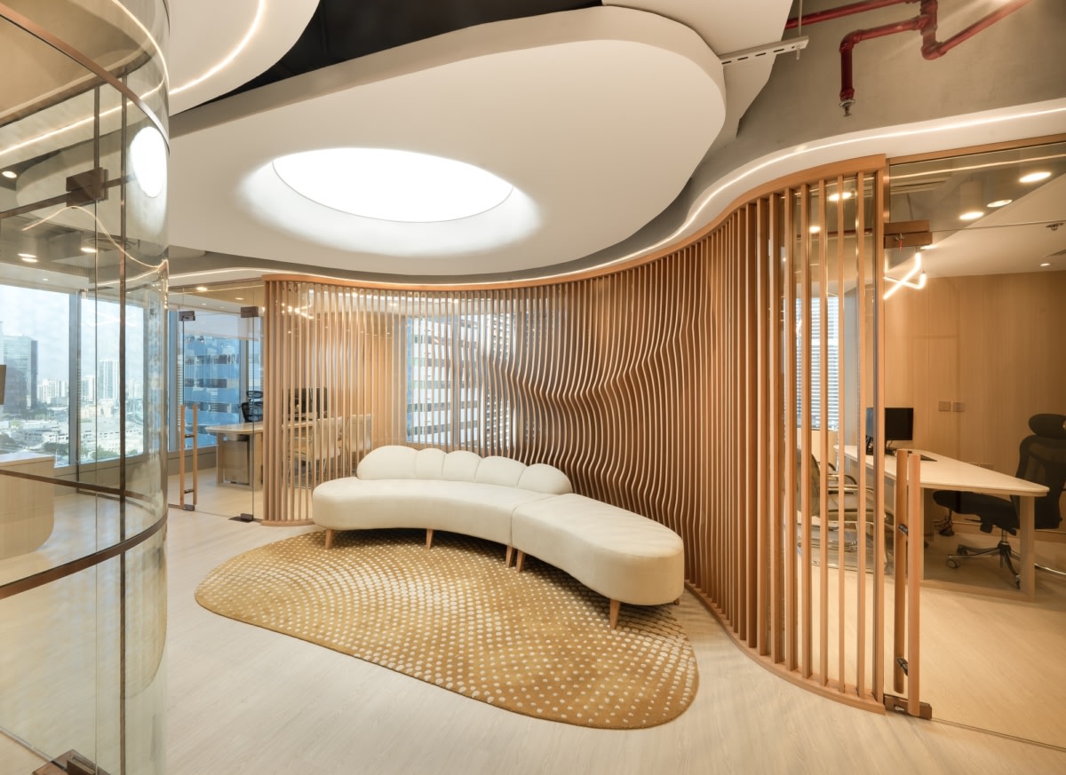 Confidential Client Offices - Dubai | Office Snapshots