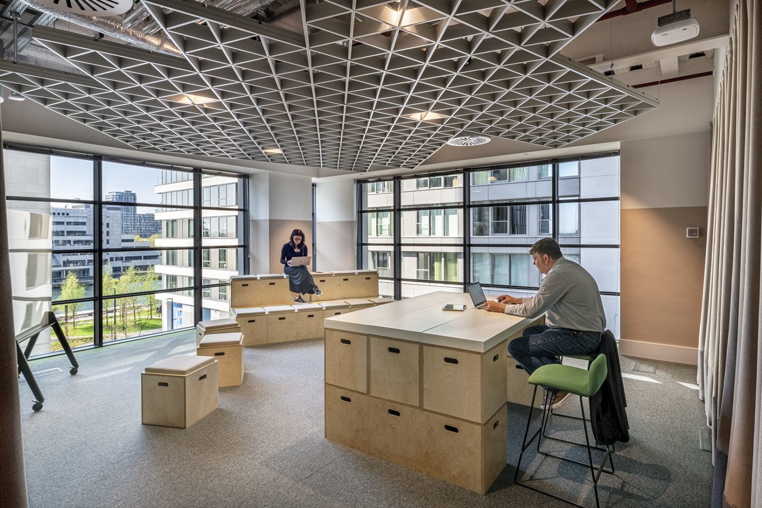 JLL Offices - London | Office Snapshots