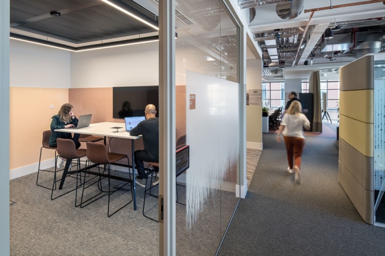 JLL Offices - London | Office Snapshots