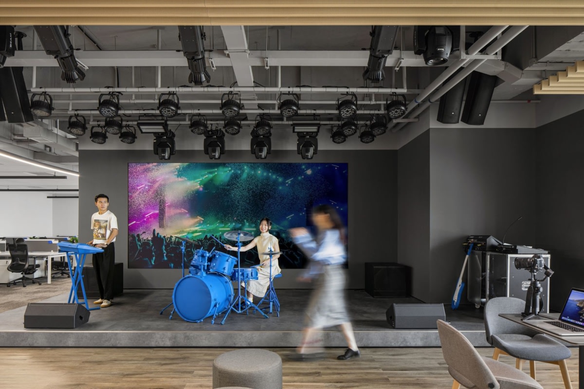 Leading Music Entertainment Group Offices - Shenzhen | Office Snapshots