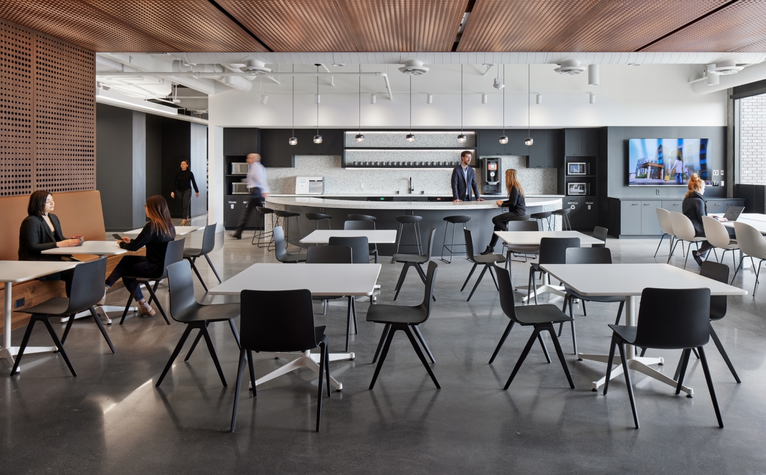 Radisson Hotel Group Americas Offices - St. Louis Park | Office Snapshots