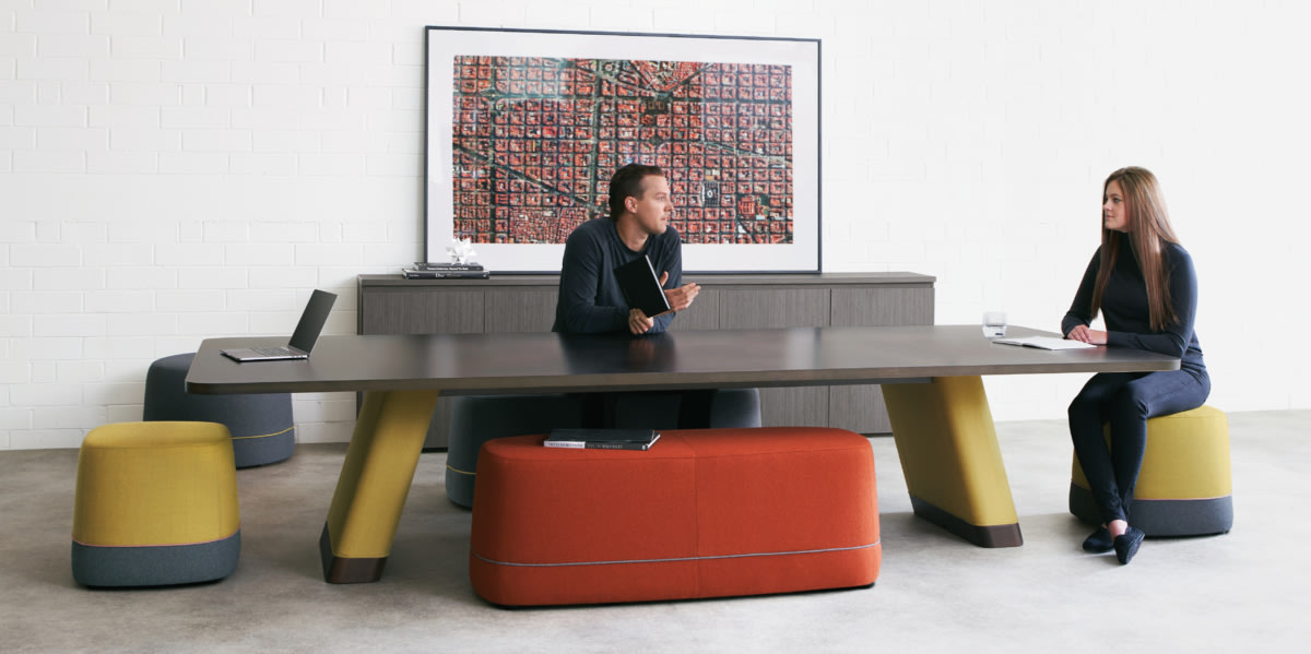 Bernhardt Design Gallery Bench & Ottoman | Office Snapshots